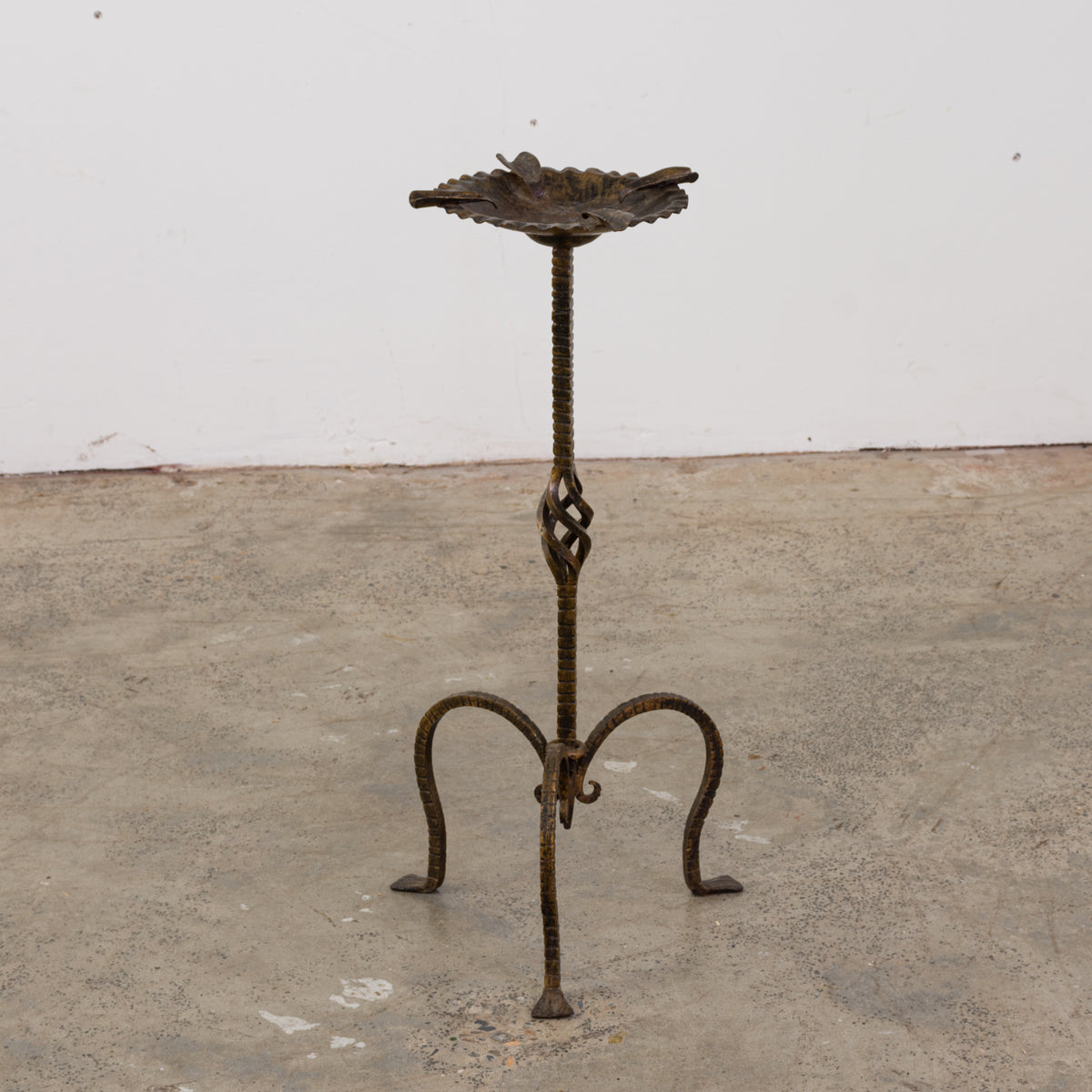 Mid 20th Century Iron Ash Try on Stand – The Vault Sydney