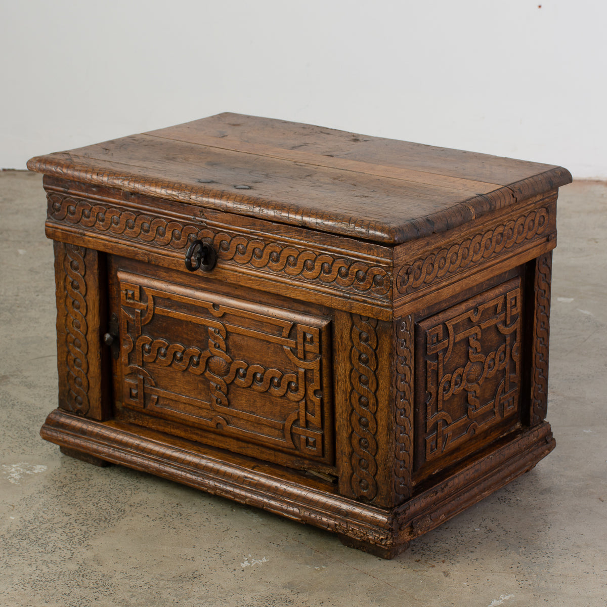 A Petite 18th Century French Oak Chest/Side Table – The Vault Sydney